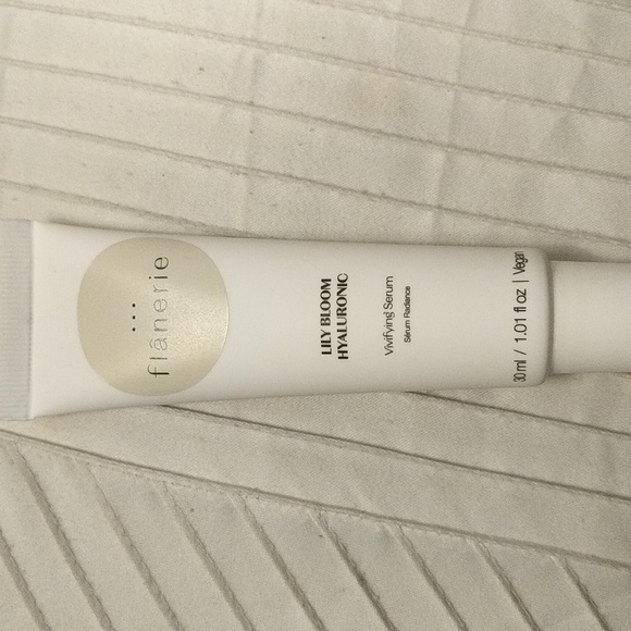 Flanerie | Skincare | Vivifying Serum | Poshmark
